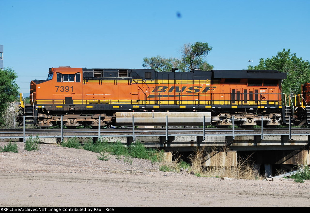 BNSF 7391